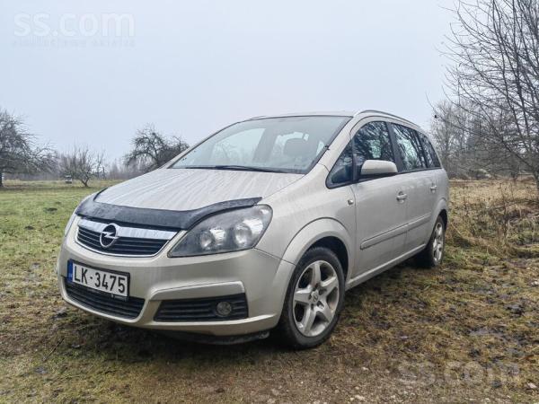 Pelēks Opel Zafira 2007 Cēsis, ar dzinēja tilpumu 1.80 L un nobraukumu 364 tūkst. km par 1100 €, foto 1 vietnē AUTOMOTO.COM.LV