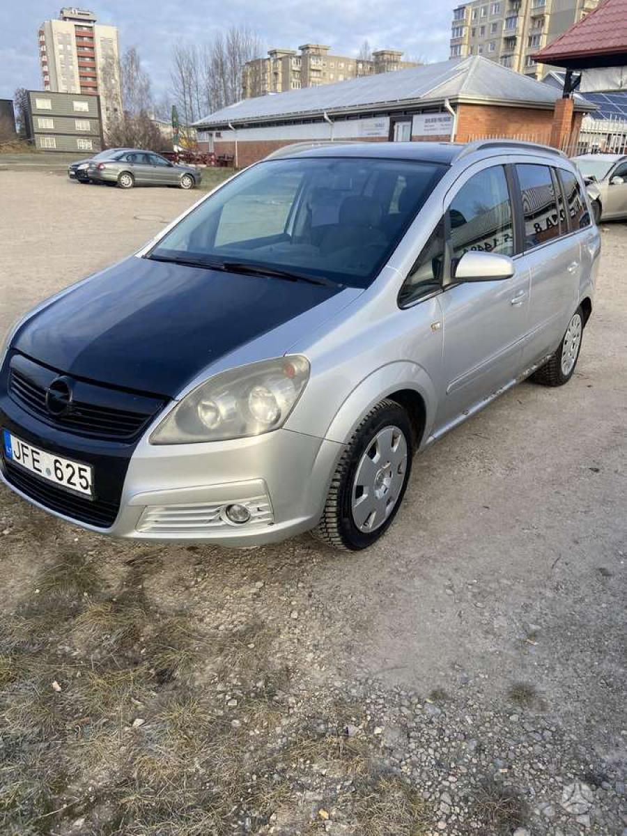 Pelēks Opel Zafira 2007 Kauņa, ar dzinēja tilpumu 1.80 L un nobraukumu 381 tūkst. km par 1099 €, foto 1 vietnē AUTOMOTO.COM.LV