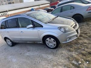 Pelēks Opel Zafira 2007 Kauņa, ar dzinēja tilpumu 1.80 L un nobraukumu 381 tūkst. km par 1099 €, foto 3 vietnē AUTOMOTO.COM.LV