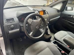Pelēks Opel Zafira 2007 Viļņa, ar dzinēja tilpumu 1.90 L un nobraukumu 360 tūkst. km par 1500 €, foto 11 vietnē AUTOMOTO.COM.LV
