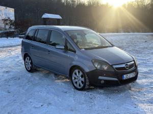 Pelēks Opel Zafira 2007 Viļņa, ar dzinēja tilpumu 1.90 L un nobraukumu 373 tūkst. km par 1200 €, foto 2 vietnē AUTOMOTO.COM.LV