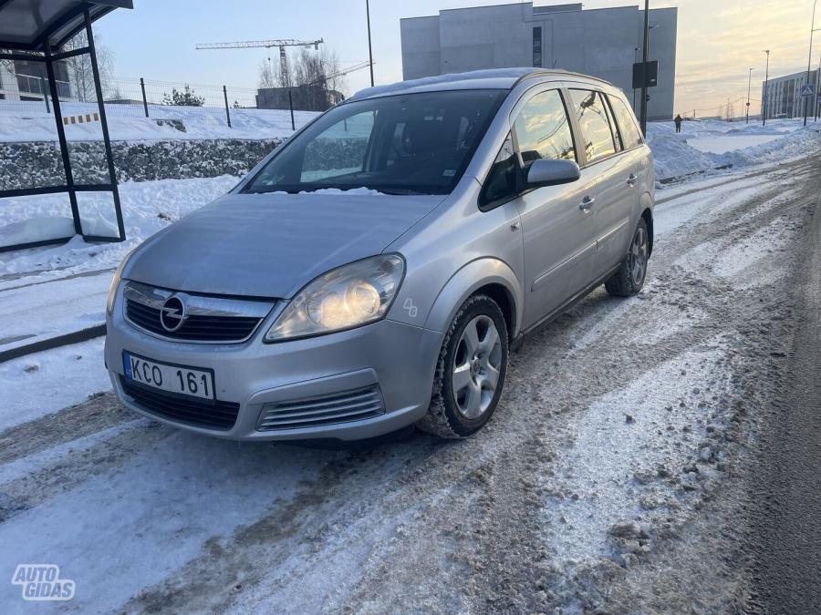 Pelēks Opel Zafira 2007 Viļņa, ar dzinēja tilpumu 1.90 L un nobraukumu 340 tūkst. km par 1650 €, foto 1 vietnē AUTOMOTO.COM.LV