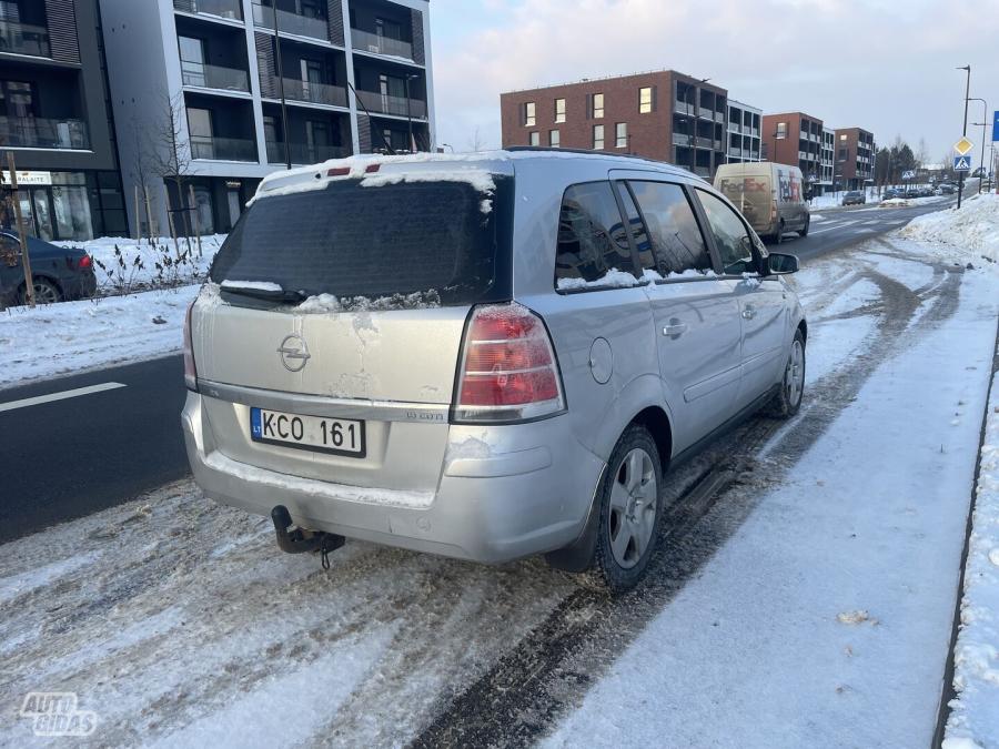 Pelēks Opel Zafira 2007 Viļņa, ar dzinēja tilpumu 1.90 L un nobraukumu 340 tūkst. km par 1650 €, foto 2 vietnē AUTOMOTO.COM.LV