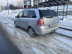 Pelēks Opel Zafira 2007 Viļņa, ar dzinēja tilpumu 1.90 L un nobraukumu 340 tūkst. km par 1650 €, foto 3 vietnē AUTOMOTO.COM.LV