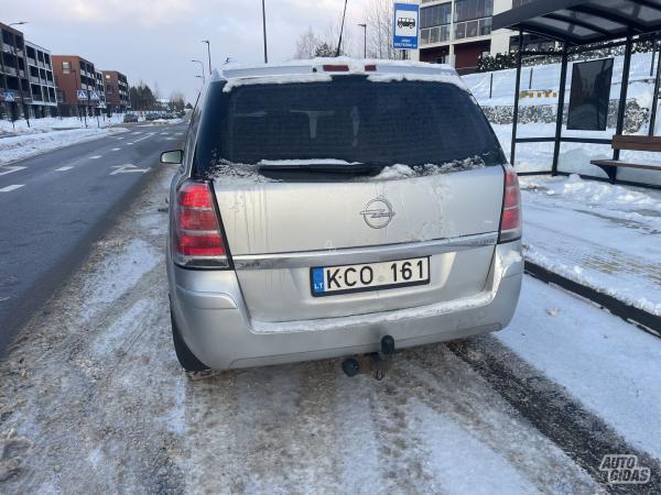 Pelēks Opel Zafira 2007 Viļņa, ar dzinēja tilpumu 1.90 L un nobraukumu 340 tūkst. km par 1650 €, foto 8 vietnē AUTOMOTO.COM.LV