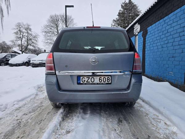 Pelēks Opel Zafira 2007 Marijampole, ar dzinēja tilpumu 1.91 L un nobraukumu 245 tūkst. km par 1400 €, foto 6 vietnē AUTOMOTO.COM.LV