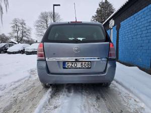 Grey Opel Zafira 2007 in Marijampole, with an engine capacity of 1.91 L and mileage of 245 thousand km for 1400 €, photo 6 on AUTOMOTO.COM.LV