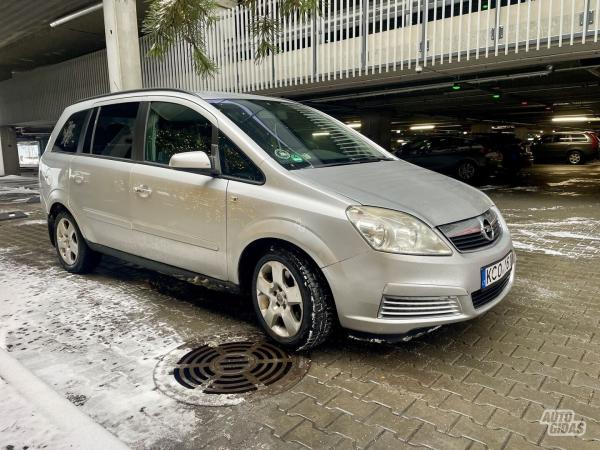 Grey Opel Zafira 2007 in Vilnius, with an engine capacity of 1.90 L and mileage of 340 thousand km for 1500 €, photo 3 on AUTOMOTO.COM.LV