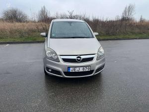 Grey Opel Zafira 2007 in Panevezys, with an engine capacity of 1.90 L and mileage of 229 thousand km for 3100 €, photo 4 on AUTOMOTO.COM.LV