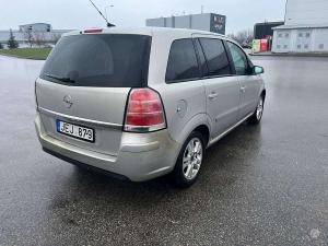 Grey Opel Zafira 2007 in Panevezys, with an engine capacity of 1.90 L and mileage of 229 thousand km for 3100 €, photo 11 on AUTOMOTO.COM.LV