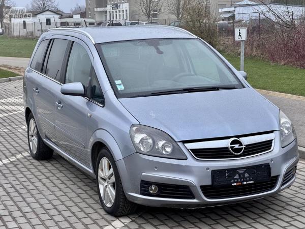 Grey Opel Zafira 2007 in Kretinga, with an engine capacity of 1.90 L and mileage of 335 thousand km for 2999 €, photo 3 on AUTOMOTO.COM.LV