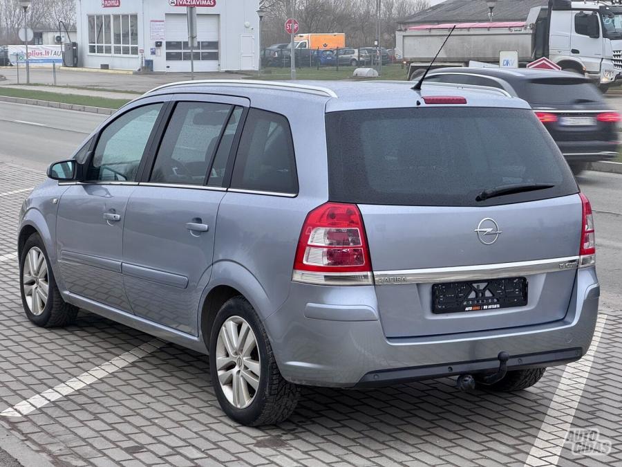 Grey Opel Zafira 2007 in Kretinga, with an engine capacity of 1.90 L and mileage of 335 thousand km for 2999 €, photo 7 on AUTOMOTO.COM.LV