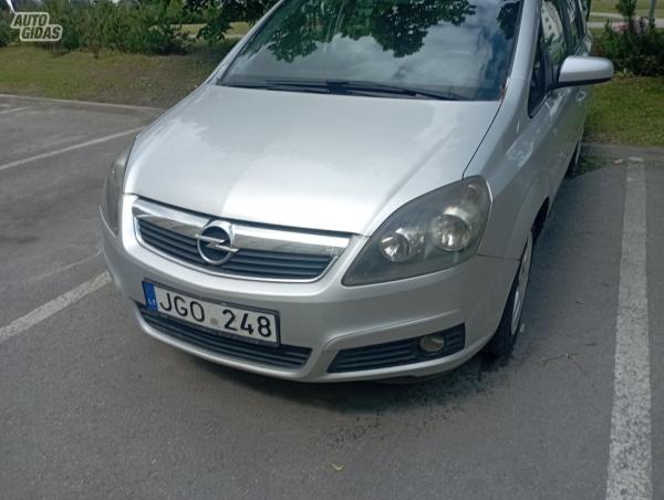 Pelēks Opel Zafira 2007 Viļņa, ar dzinēja tilpumu 1.90 L un nobraukumu 3000 tūkst. km par 400 €, foto 3 vietnē AUTOMOTO.COM.LV