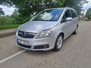 Grey Opel Zafira 2007 in Telschi, with an engine capacity of 1.90 L and mileage of 290 thousand km for 999 €, photo 4 on AUTOMOTO.COM.LV