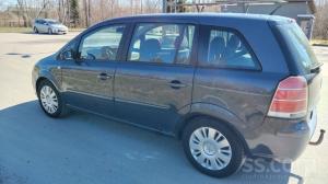 Pelēks Opel Zafira 2007 Rīga, ar dzinēja tilpumu 1.90 L un nobraukumu 360 tūkst. km par 490 €, foto 5 vietnē AUTOMOTO.COM.LV