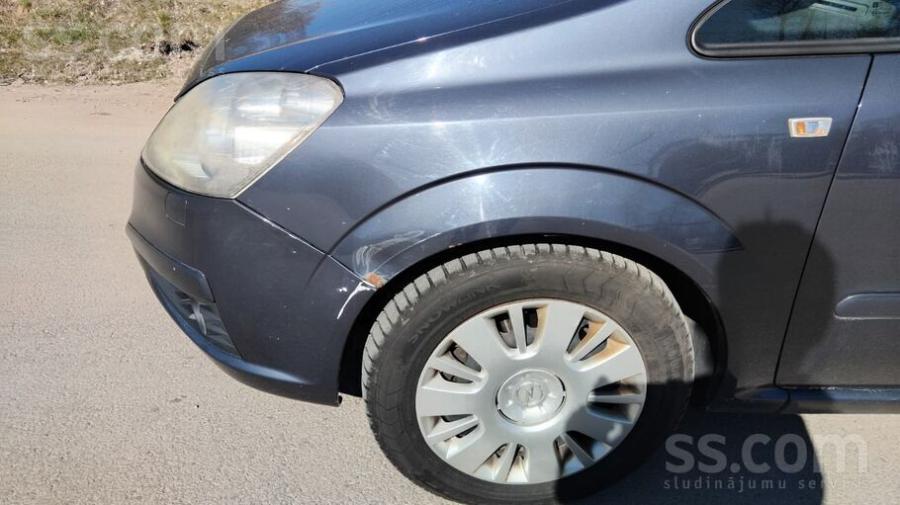 Pelēks Opel Zafira 2007 Rīga, ar dzinēja tilpumu 1.90 L un nobraukumu 360 tūkst. km par 490 €, foto 6 vietnē AUTOMOTO.COM.LV