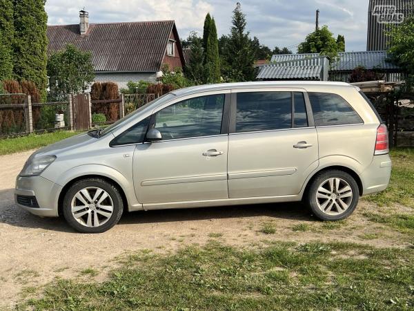 Grey Opel Zafira 2007 in Vilnius, with an engine capacity of 1.90 L and mileage of 264 thousand km for 1000 €, photo 3 on AUTOMOTO.COM.LV