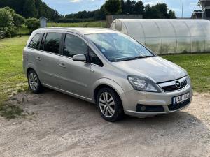 Pelēks Opel Zafira 2007 Viļņa, ar dzinēja tilpumu 1.90 L un nobraukumu 264 tūkst. km par 1000 €, foto 3 vietnē AUTOMOTO.COM.LV