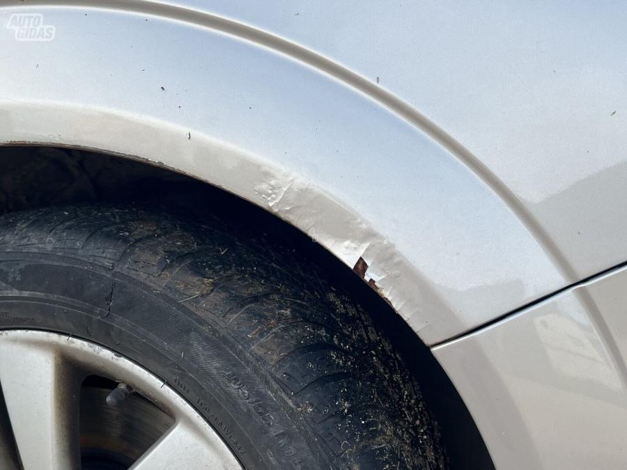 Pelēks Opel Zafira 2007 Viļņa, ar dzinēja tilpumu 1.90 L un nobraukumu 264 tūkst. km par 1000 €, foto 16 vietnē AUTOMOTO.COM.LV