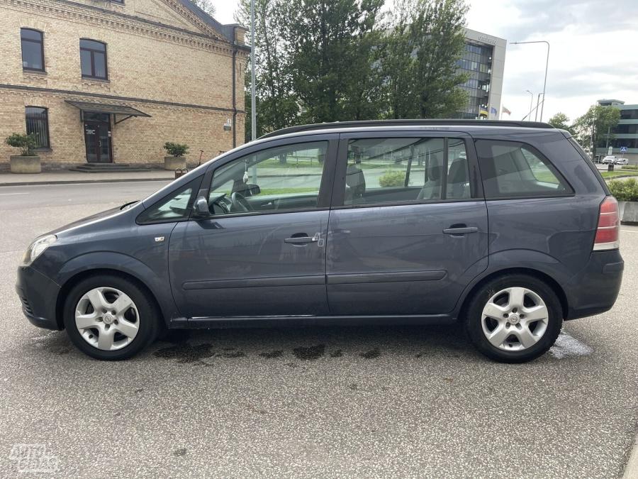 Pelēks Opel Zafira 2007 Viļņa, ar dzinēja tilpumu 1.90 L un nobraukumu 230 tūkst. km par 1850 €, foto 5 vietnē AUTOMOTO.COM.LV