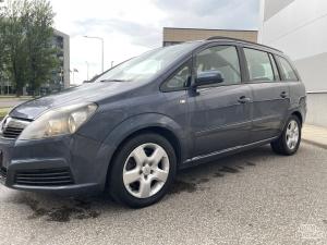 Pelēks Opel Zafira 2007 Viļņa, ar dzinēja tilpumu 1.90 L un nobraukumu 230 tūkst. km par 1850 €, foto 6 vietnē AUTOMOTO.COM.LV