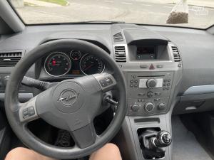 Pelēks Opel Zafira 2007 Viļņa, ar dzinēja tilpumu 1.90 L un nobraukumu 230 tūkst. km par 1850 €, foto 33 vietnē AUTOMOTO.COM.LV