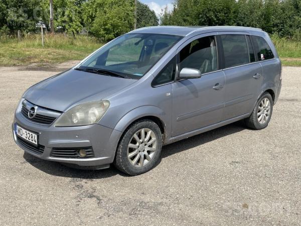 Pelēks Opel Zafira 2007 Saldus, ar dzinēja tilpumu 1.90 L un nobraukumu 377 tūkst. km par 900 €, foto 1 vietnē AUTOMOTO.COM.LV