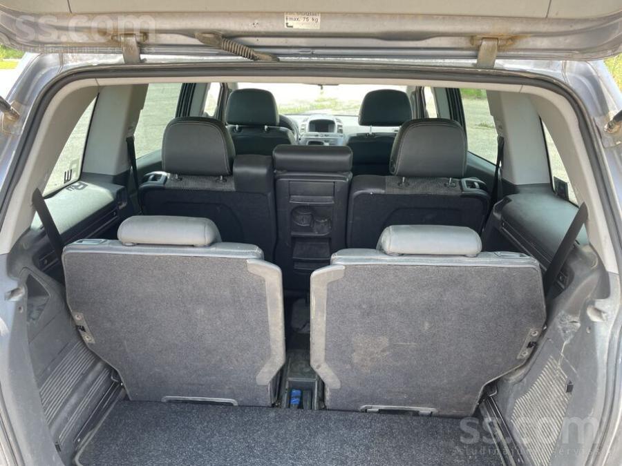 Pelēks Opel Zafira 2007 Saldus, ar dzinēja tilpumu 1.90 L un nobraukumu 377 tūkst. km par 900 €, foto 6 vietnē AUTOMOTO.COM.LV