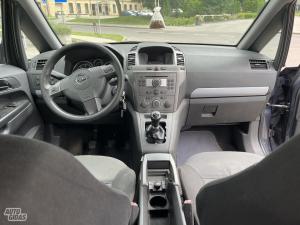 Grey Opel Zafira 2007 in Vilnius, with an engine capacity of 1.90 L and mileage of 230 thousand km for 1800 €, photo 26 on AUTOMOTO.COM.LV
