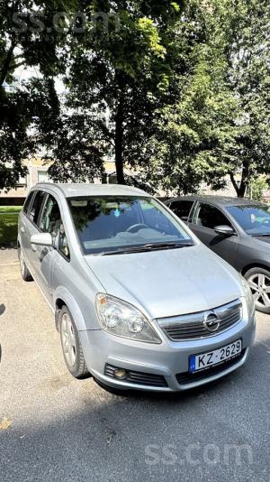 Grey Opel Zafira 2007 in Riga, with an engine capacity of 1.90 L and mileage of 398 thousand km for 1650 €, photo 3 on AUTOMOTO.COM.LV