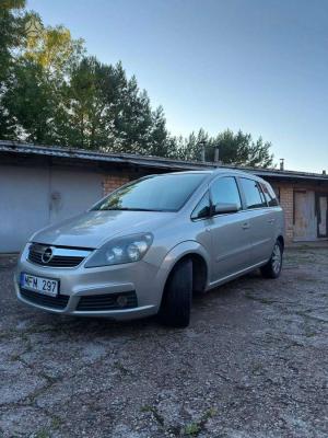 Grey Opel Zafira 2007 in Kaunas, with an engine capacity of 1.91 L and mileage of 273 thousand km for 2000 €, photo 3 on AUTOMOTO.COM.LV