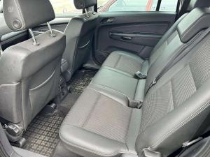 Grey Opel Zafira 2007 in Vilnius, with an engine capacity of 1.91 L and mileage of 294 thousand km for 1700 €, photo 9 on AUTOMOTO.COM.LV