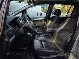 Pelēks Opel Zafira 2007 Jelgava, ar dzinēja tilpumu 1.90 L un nobraukumu 0 tūkst. km par 790 €, foto 10 vietnē AUTOMOTO.COM.LV
