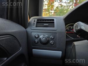 Pelēks Opel Zafira 2007 Jelgava, ar dzinēja tilpumu 1.90 L un nobraukumu 0 tūkst. km par 790 €, foto 25 vietnē AUTOMOTO.COM.LV