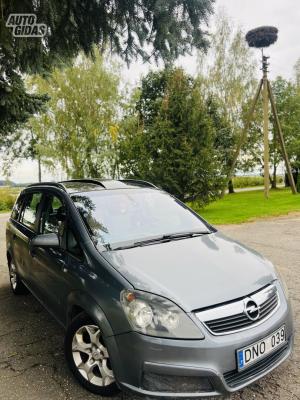 Pelēks Opel Zafira 2007 Marijampole, ar dzinēja tilpumu 1.90 L un nobraukumu 302 tūkst. km par 1100 €, foto 3 vietnē AUTOMOTO.COM.LV