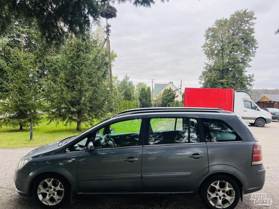 Pelēks Opel Zafira 2007 Marijampole, ar dzinēja tilpumu 1.90 L un nobraukumu 302 tūkst. km par 1100 €, foto 6 vietnē AUTOMOTO.COM.LV