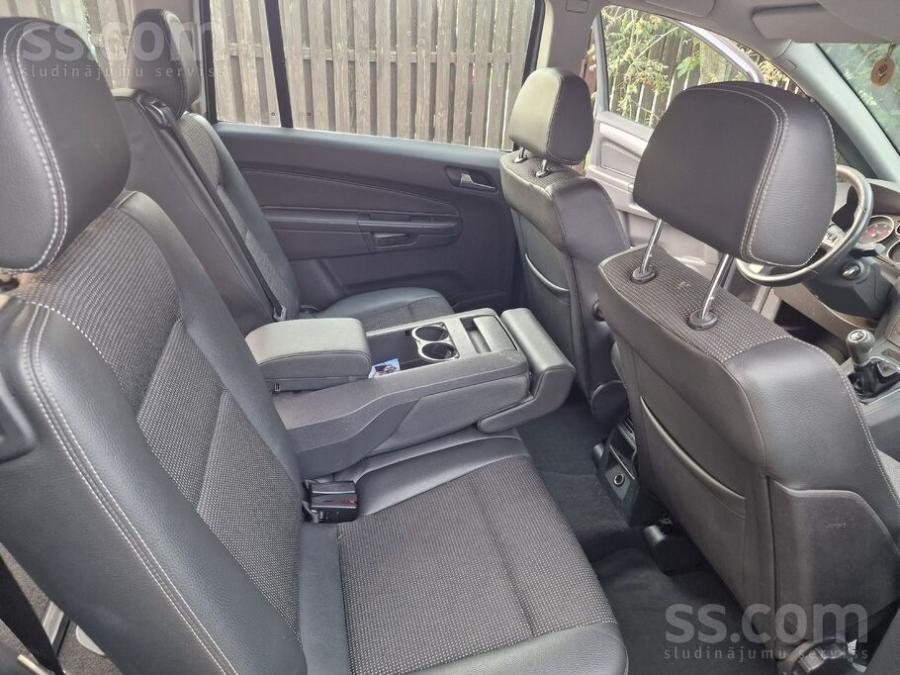 Pelēks Opel Zafira 2007 Rīga, ar dzinēja tilpumu 1.90 L un nobraukumu 308 tūkst. km par 1750 €, foto 10 vietnē AUTOMOTO.COM.LV