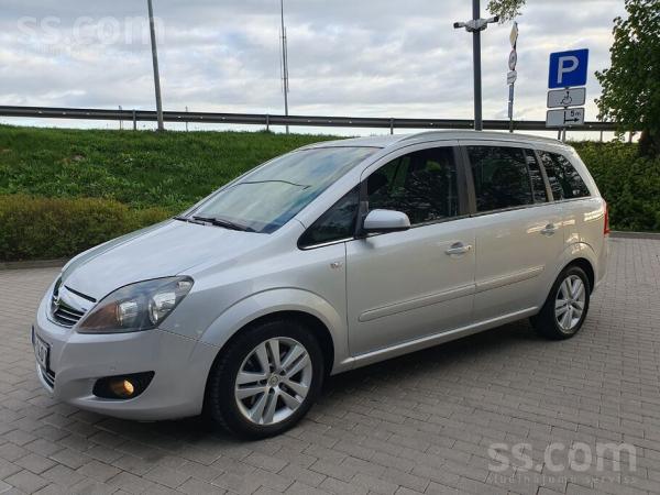Grey Opel Zafira 2008 in Daugavpils, with an engine capacity of 1.70 L and mileage of 0 thousand km for 1990 €, photo 7 on AUTOMOTO.COM.LV