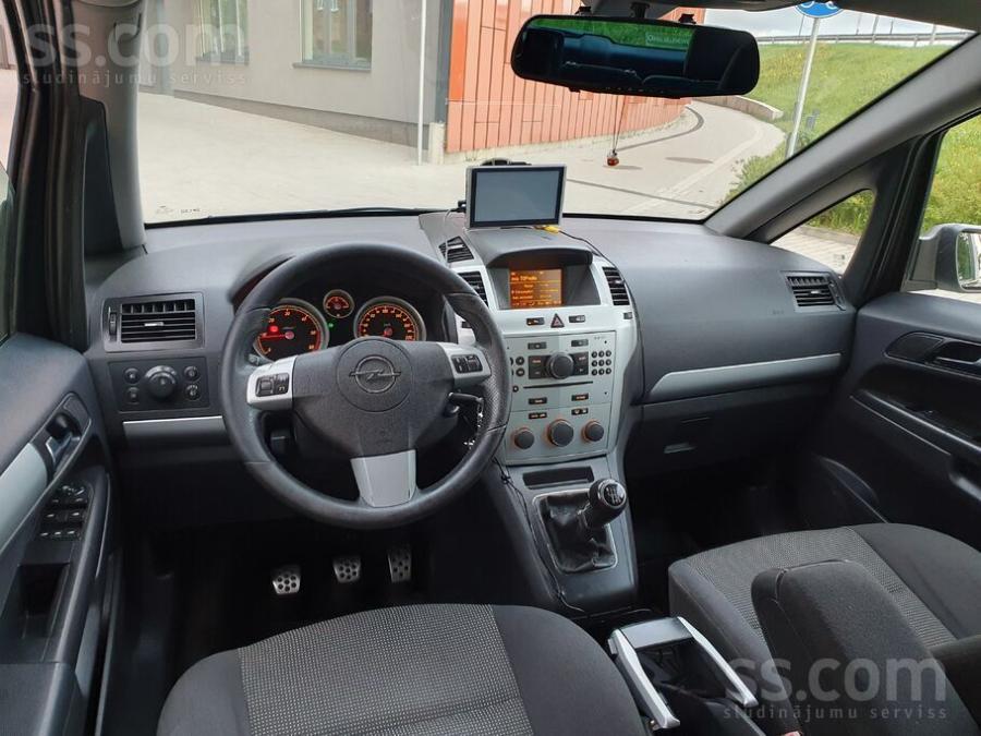 Pelēks Opel Zafira 2008 Daugavpils, ar dzinēja tilpumu 1.70 L un nobraukumu 0 tūkst. km par 1990 €, foto 18 vietnē AUTOMOTO.COM.LV