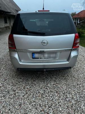 Pelēks Opel Zafira 2008 Akmenė, ar dzinēja tilpumu 1.70 L un nobraukumu 342 tūkst. km par 1800 €, foto 2 vietnē AUTOMOTO.COM.LV