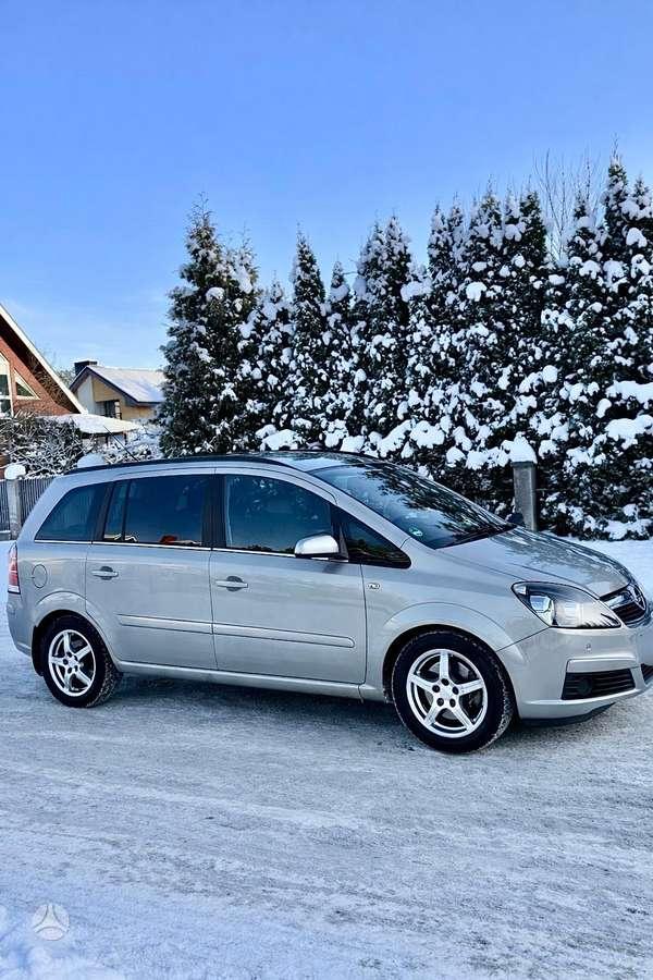 Grey Opel Zafira 2008 in Vilnius, with an engine capacity of 1.91 L and mileage of 227 thousand km for 2500 €, photo 6 on AUTOMOTO.COM.LV