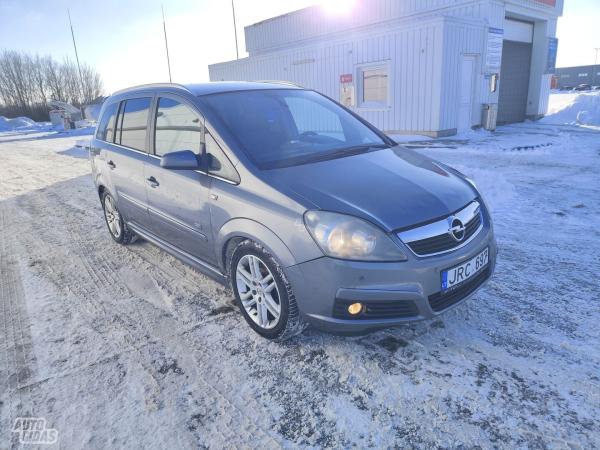 Pelēks Opel Zafira 2008 Telšiai, ar dzinēja tilpumu 1.90 L un nobraukumu 360 tūkst. km par 1880 €, foto 2 vietnē AUTOMOTO.COM.LV