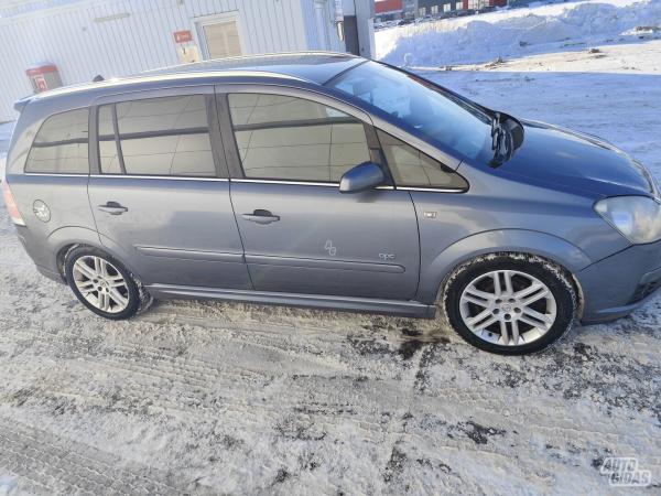 Pelēks Opel Zafira 2008 Telšiai, ar dzinēja tilpumu 1.90 L un nobraukumu 360 tūkst. km par 1880 €, foto 3 vietnē AUTOMOTO.COM.LV