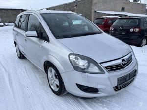 Pelēks Opel Zafira 2008 Marijampole, ar dzinēja tilpumu 1.80 L un nobraukumu 232 tūkst. km par 2250 €, foto 2 vietnē AUTOMOTO.COM.LV