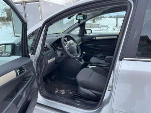 Pelēks Opel Zafira 2008 Marijampole, ar dzinēja tilpumu 1.80 L un nobraukumu 232 tūkst. km par 2250 €, foto 6 vietnē AUTOMOTO.COM.LV