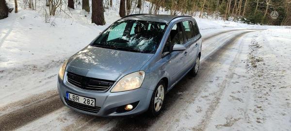 Grey Opel Zafira 2008 in Vilnius, with an engine capacity of 1.91 L and mileage of 354 thousand km for 999 €, photo 1 on AUTOMOTO.COM.LV