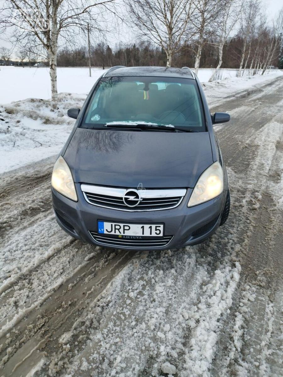 Grey Opel Zafira 2008 in Kretinga, with an engine capacity of 1.90 L and mileage of 455 thousand km for 1499 €, photo 1 on AUTOMOTO.COM.LV