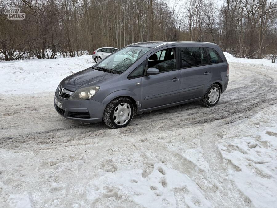 Pelēks Opel Zafira 2008 Anykščiai, ar dzinēja tilpumu 1.90 L un nobraukumu 325 tūkst. km par 750 €, foto 1 vietnē AUTOMOTO.COM.LV