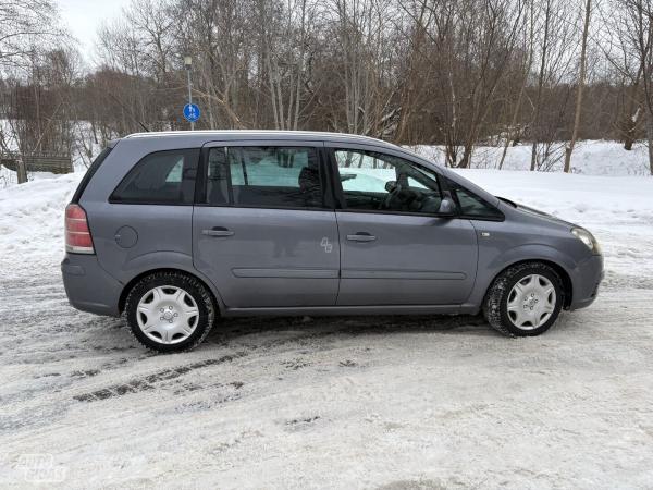 Pelēks Opel Zafira 2008 Anykščiai, ar dzinēja tilpumu 1.90 L un nobraukumu 325 tūkst. km par 750 €, foto 5 vietnē AUTOMOTO.COM.LV