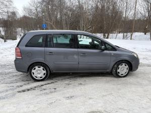 Pelēks Opel Zafira 2008 Anykščiai, ar dzinēja tilpumu 1.90 L un nobraukumu 325 tūkst. km par 750 €, foto 5 vietnē AUTOMOTO.COM.LV